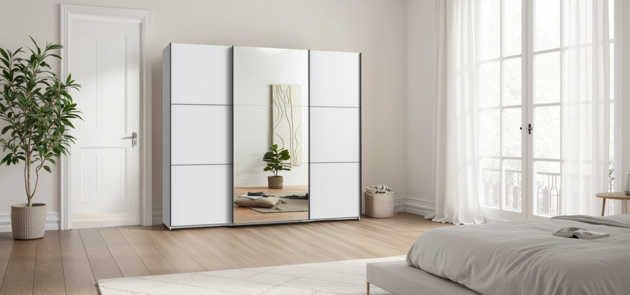 Kleiderschränke mit Spiegel – luma-home